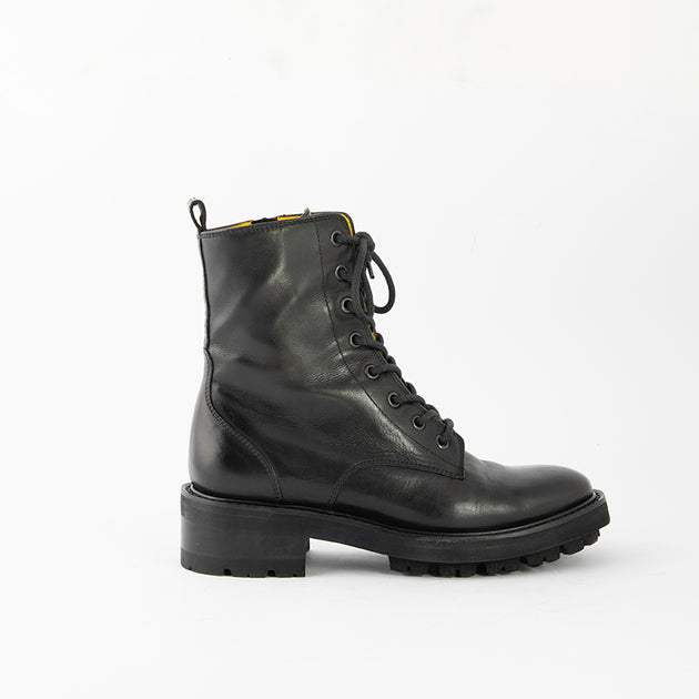 Boots – ANYI LU
